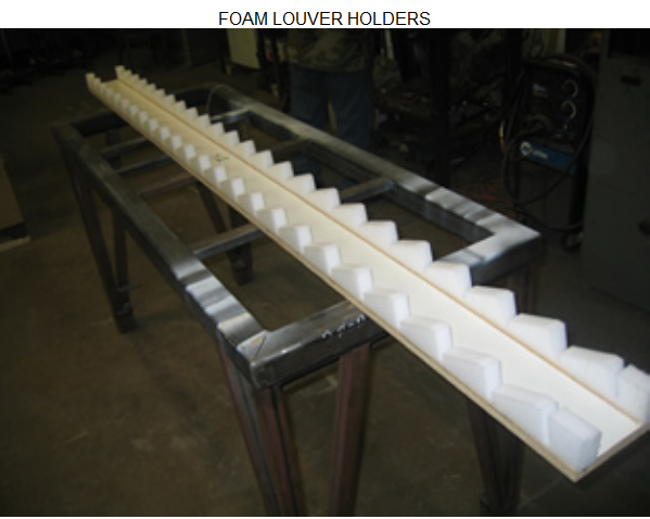 assembly table for window shutters with air cylider